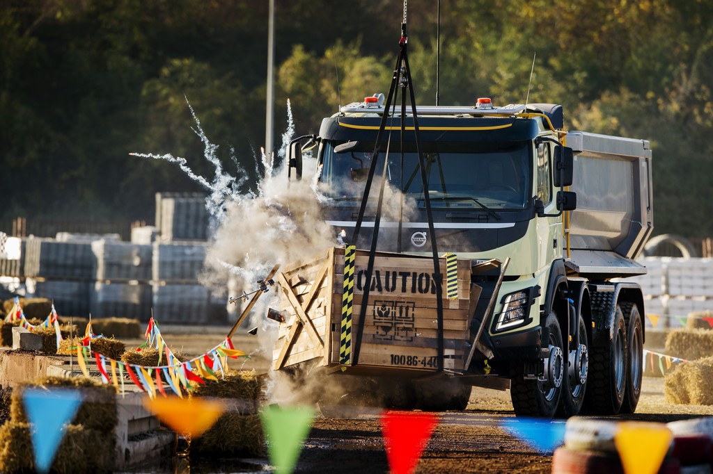 Automatic Traction Control by Volvo Trucks