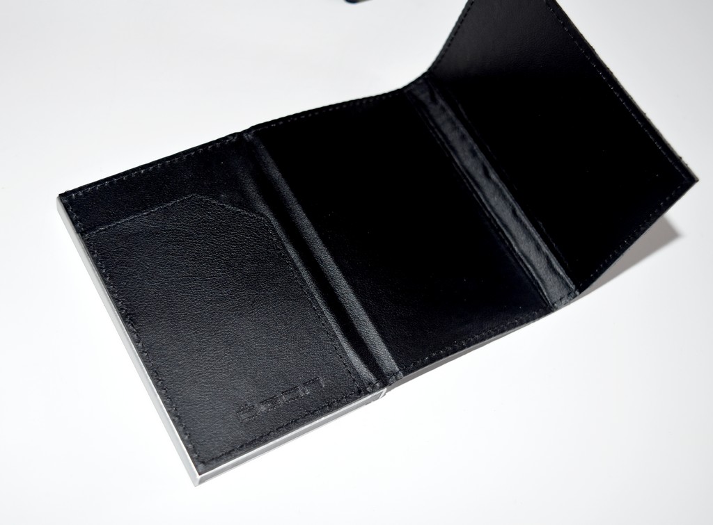 Ögon Smart Wallets : Test & avis du Cascade Wallet et du Porte-cartes 3C