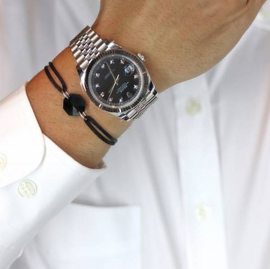 Les bijoux en cristal pour hommes