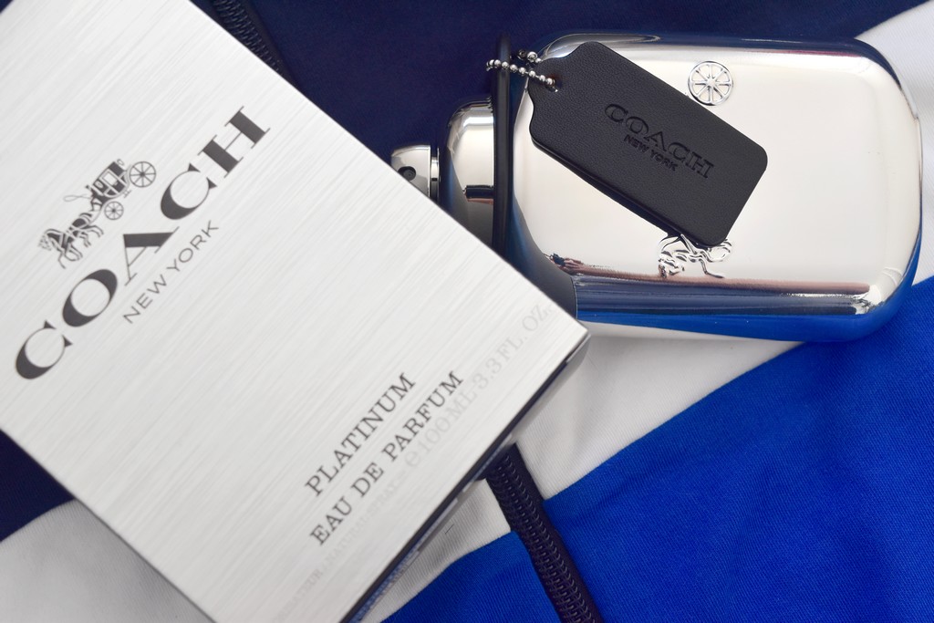 Coach Platinum, un parfum casual chic pour hommes urbains - test & avis