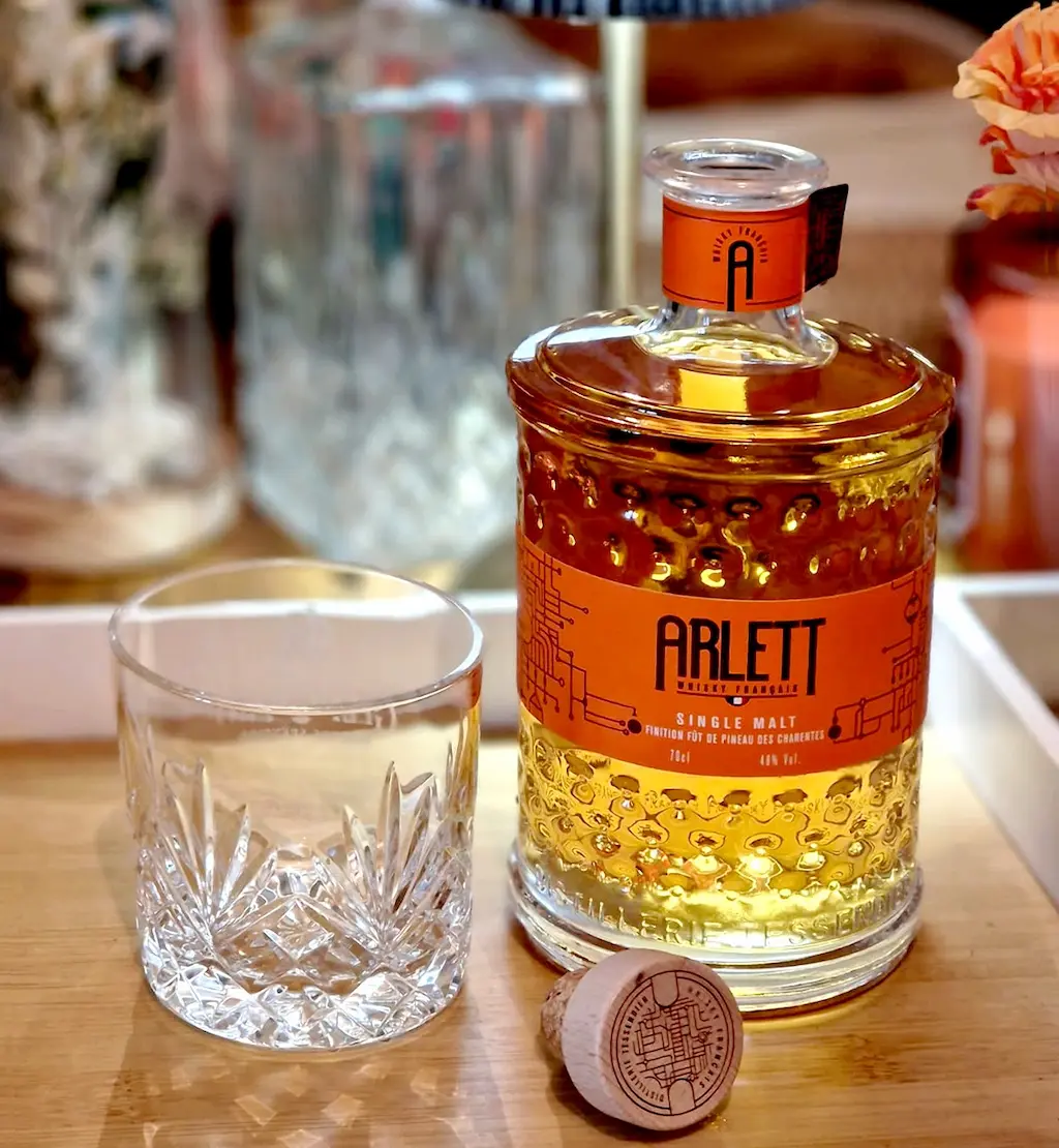 L'aromatique Arlett Finition Fût de Pineau des Charentes - avis